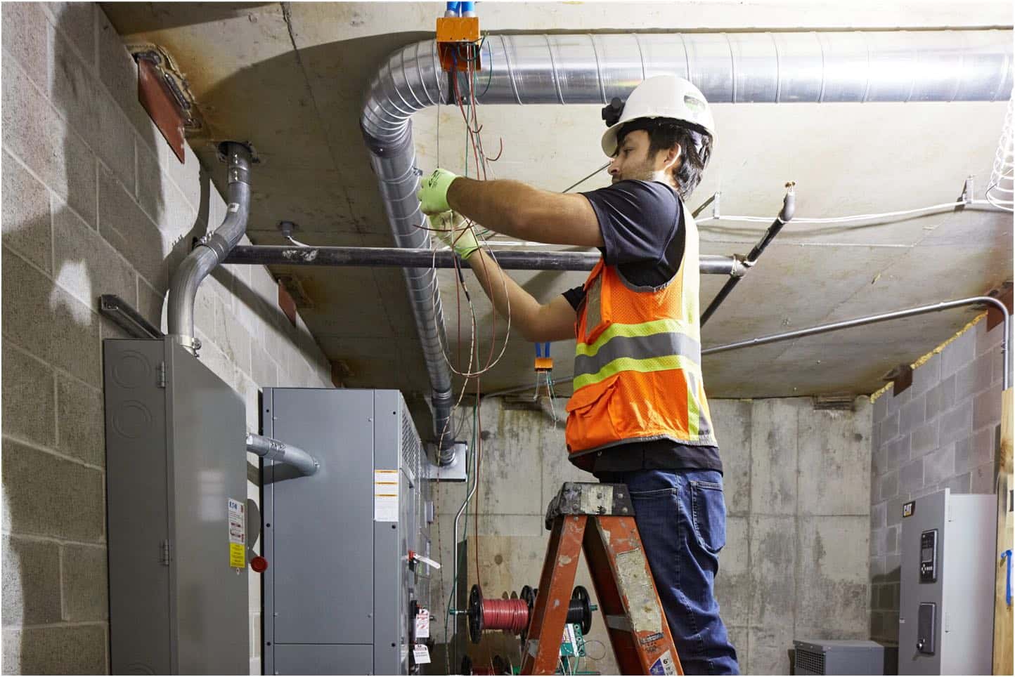 Electrician Job Outlook in 2025 and Beyond | Prairie Electric